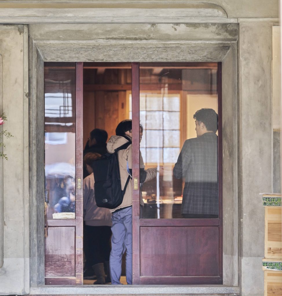 三条物産 – SNARK